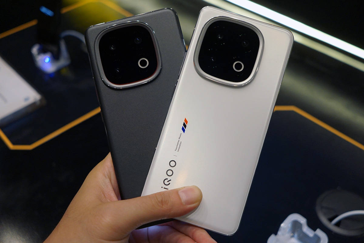 Kesan Pertama Menggenggam iQoo 13, HP Snapdragon 8 Elite Pertama di ...