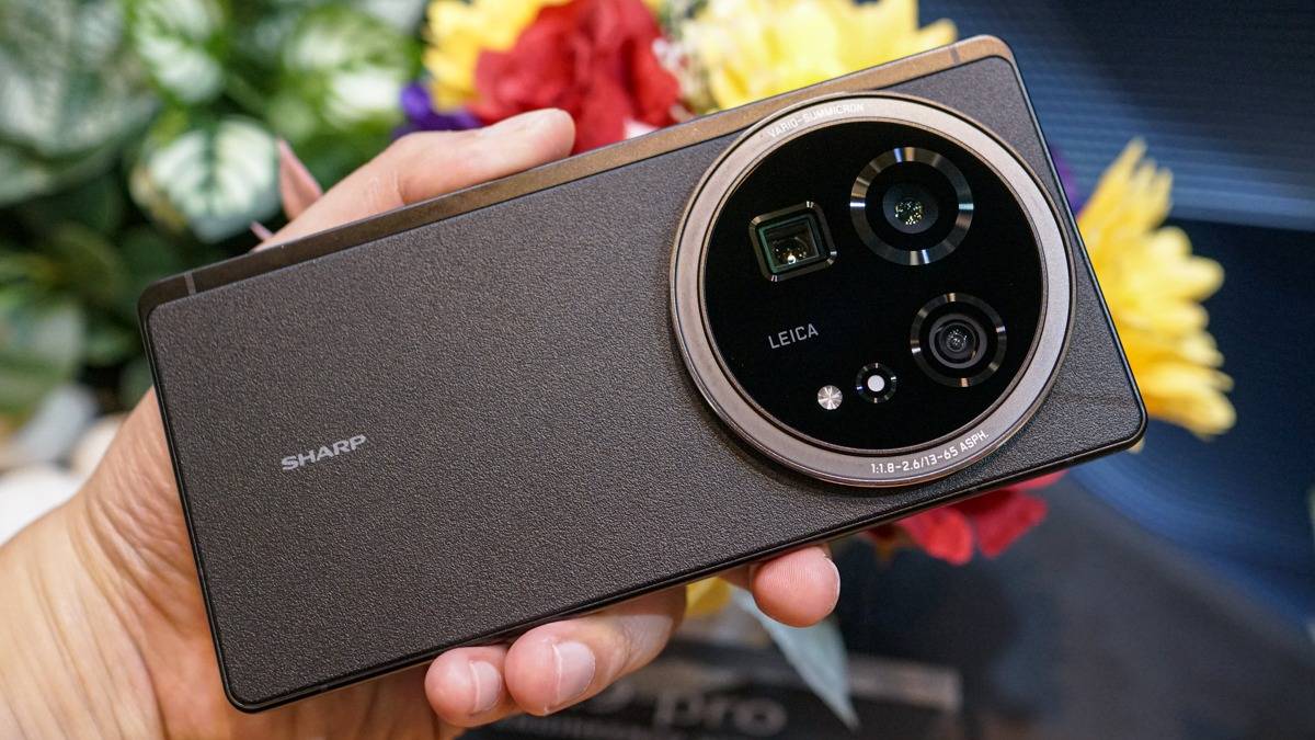 Kesan Pertama Menggenggam Sharp Aquos R9 Pro, Jagonya Kamera dan Desain ...