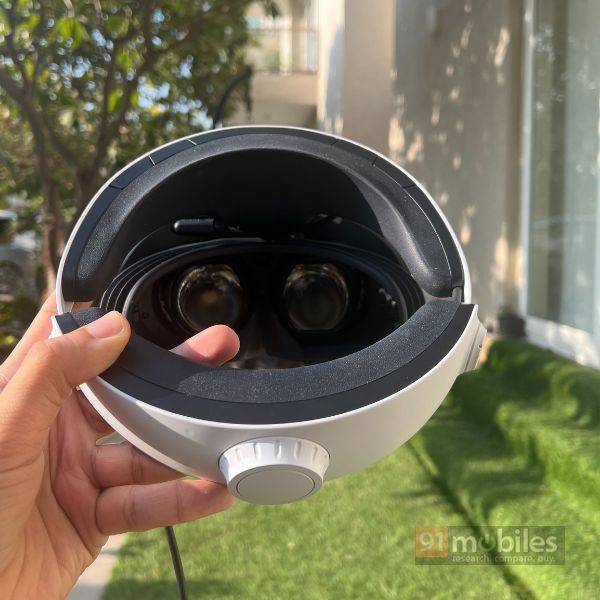 PlayStation VR2 review: immersive, incredible, and… inevitable | 91mobiles.com