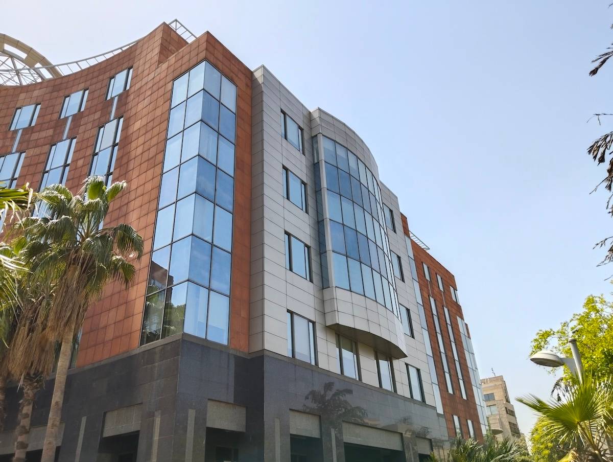 Oppo F29 Review - Pros and cons, Verdict | 91Mobiles