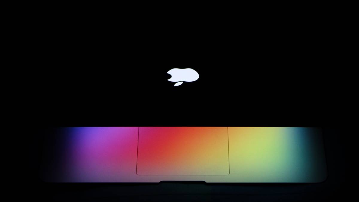 Light Up Apple Logo