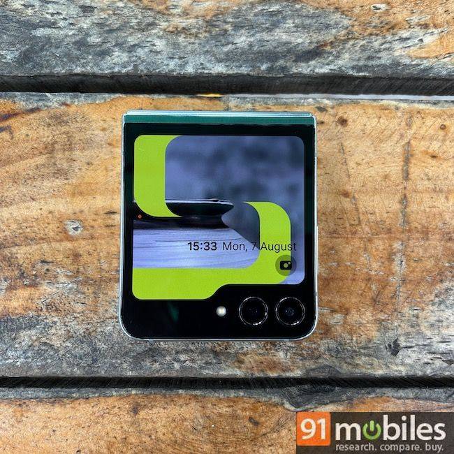 Samsung Galaxy Z Flip5 Review - Pros and cons, Verdict | 91Mobiles