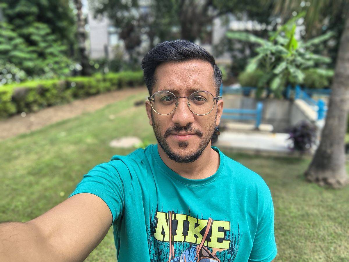 Motorola Razr 50 Review - Pros and cons, Verdict | 91Mobiles