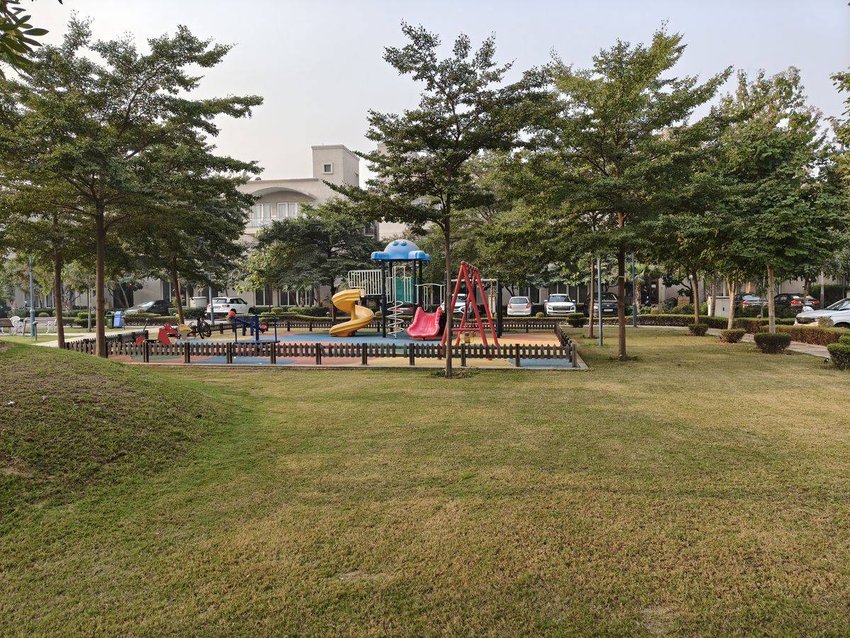 OPPO Find X8 review: a compact flagship that ticks all the right boxes ...