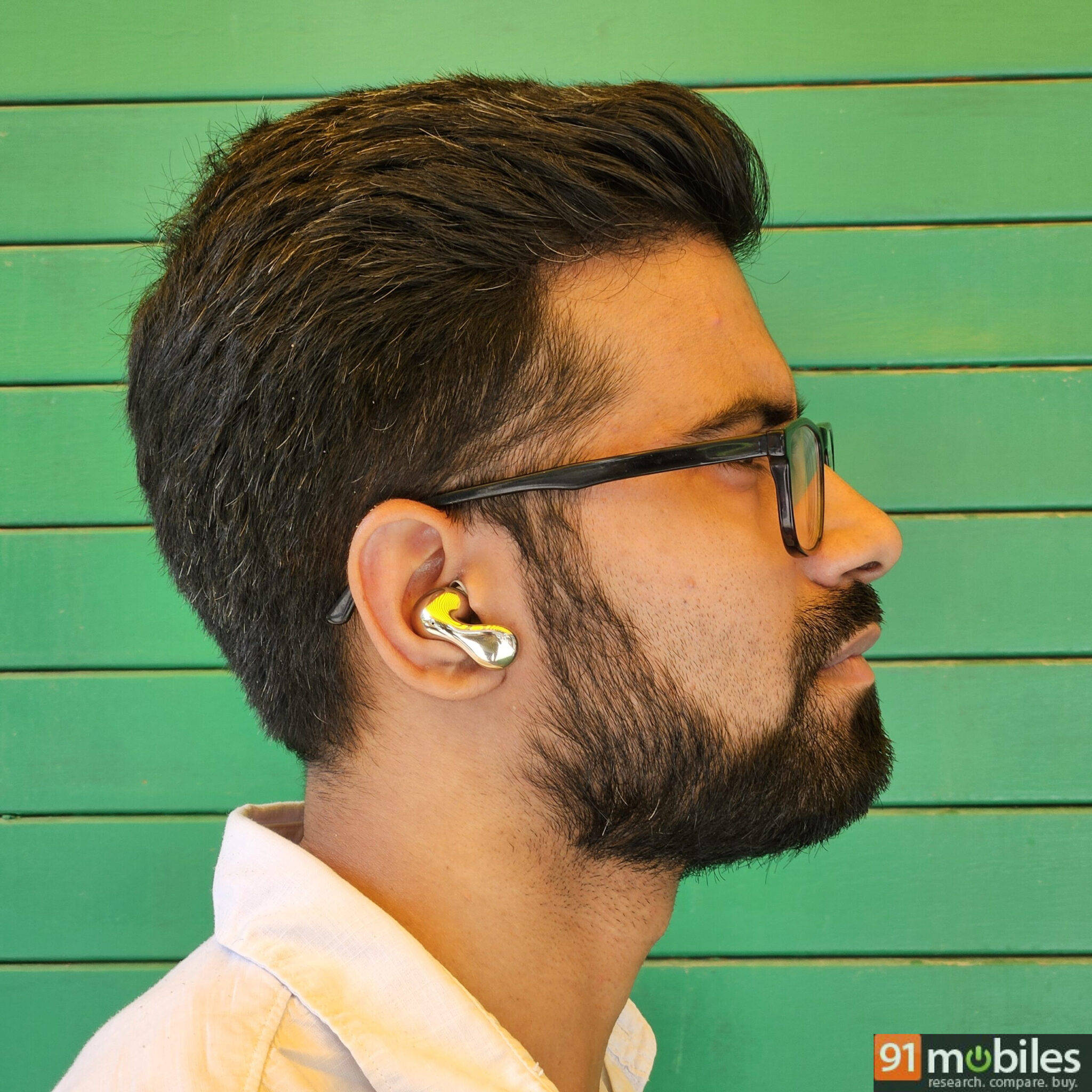 Mivi AI Buds review: heavy bass, light AI | 91mobiles.com