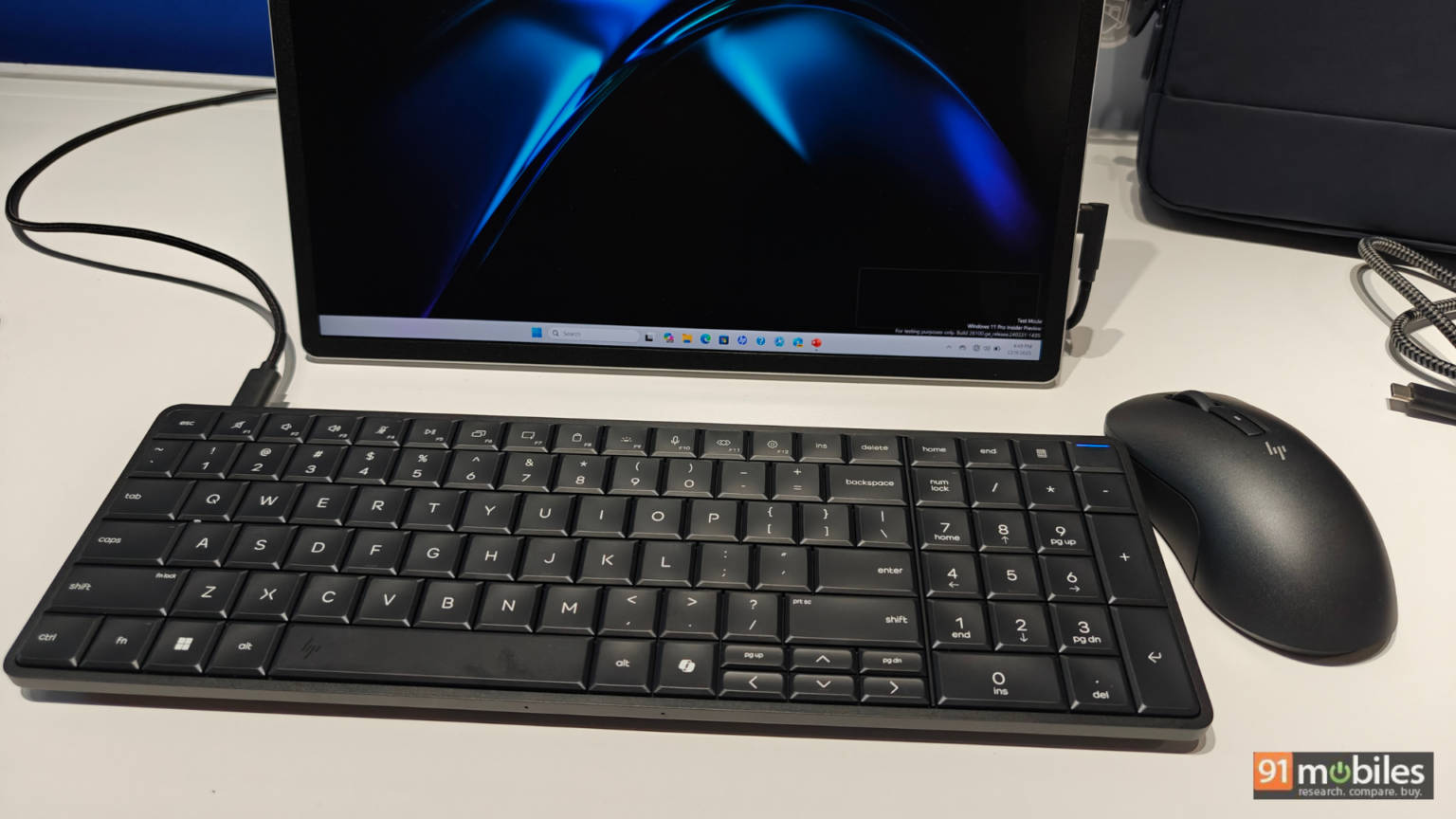 HP EliteBoard G1a first impressions: size of a keyboard, power of a PC ...