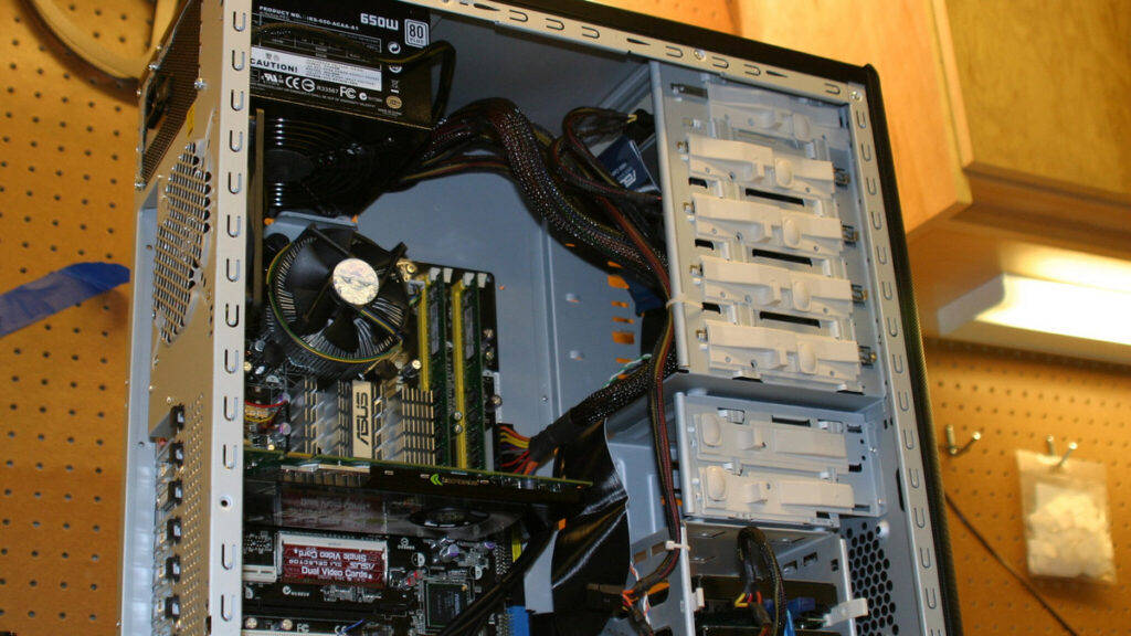 Best PC Build Under Rs 2,00,000 in India (2026): A Balanced Gaming and ...
