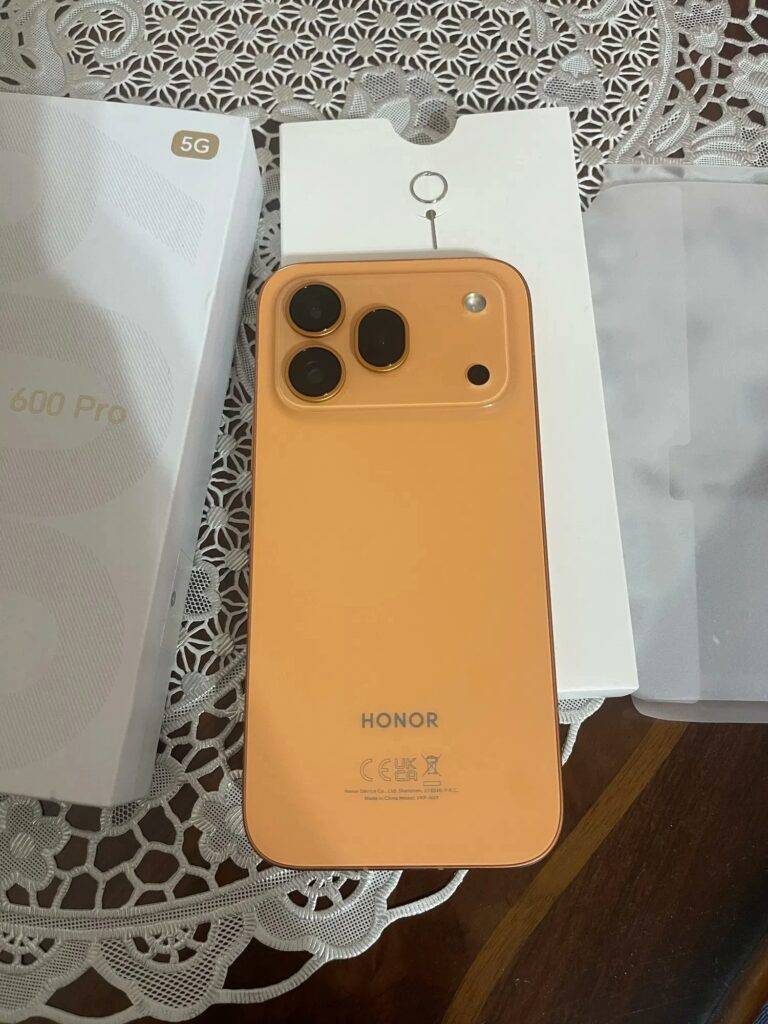 Honor 600 Pro real life images leaked, thin display bezels and iPhone ...