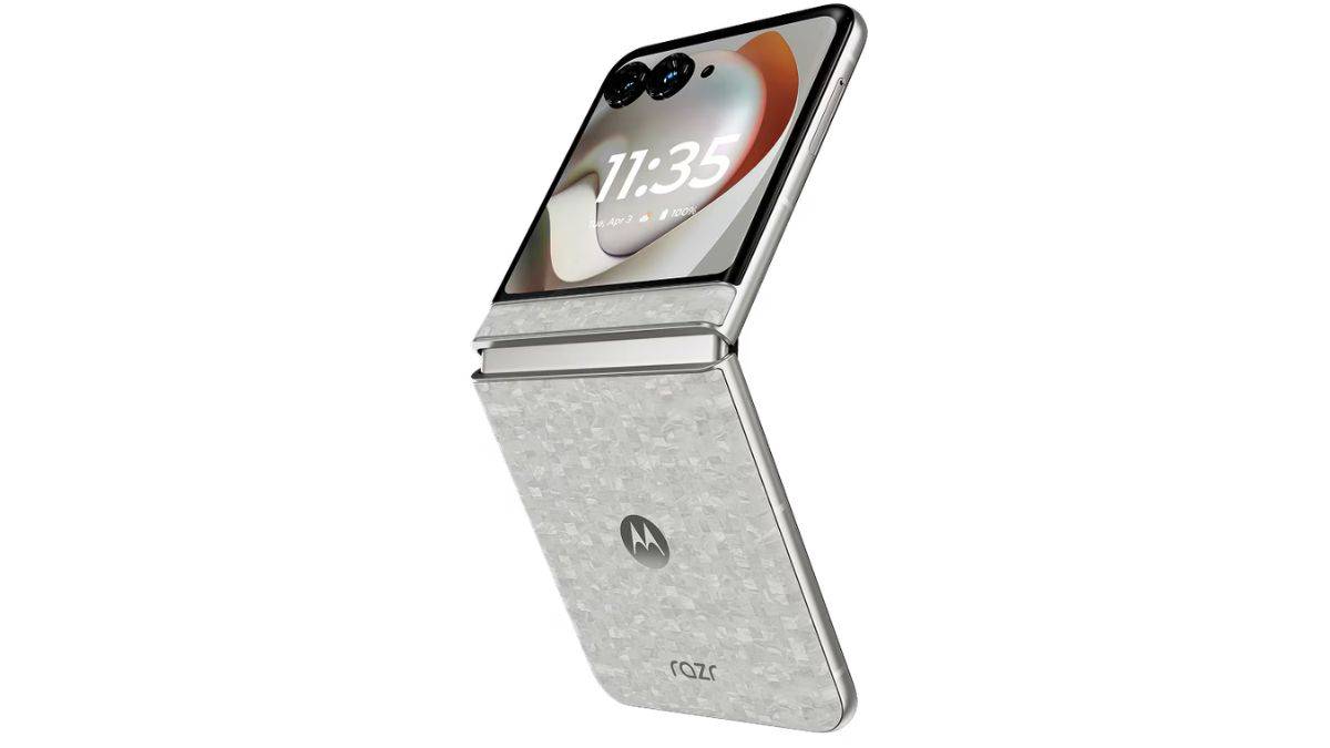Motorola Razr 2026, Razr+ and Razr Ultra officially debut as the latest ...